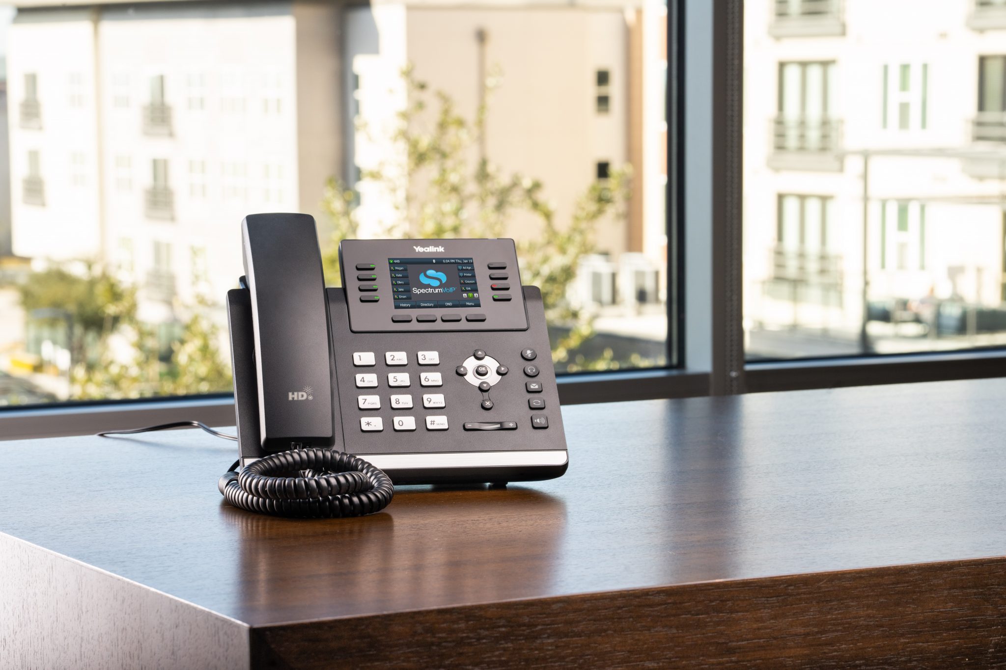 Office Phones: A Guide To Choosing The Best System For Your Needs ...